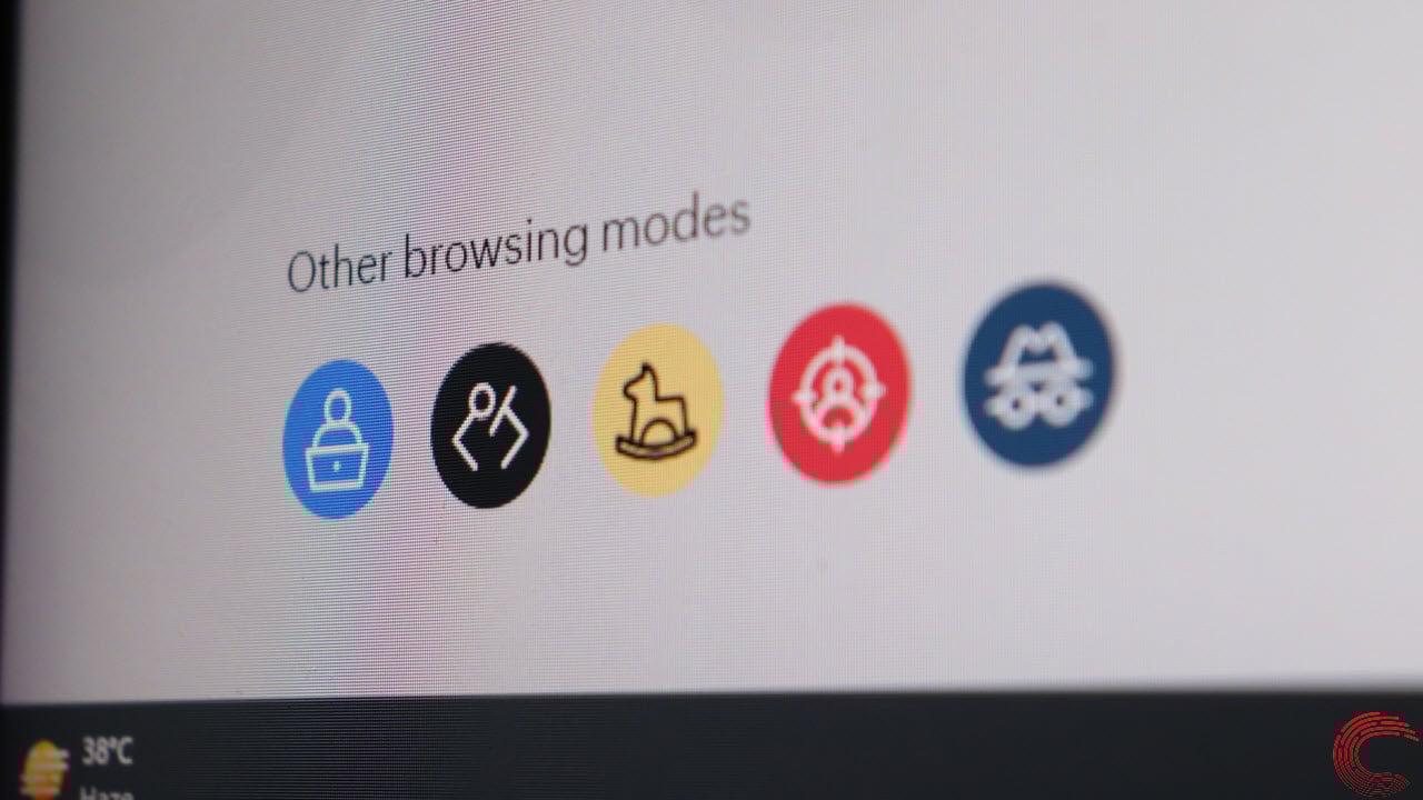 Is Zoho's "privacy-focused" Ulaa browser good?