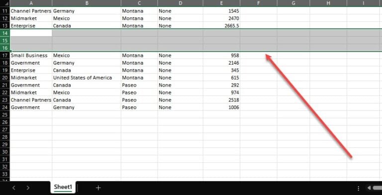 How to insert multiple rows in Excel?