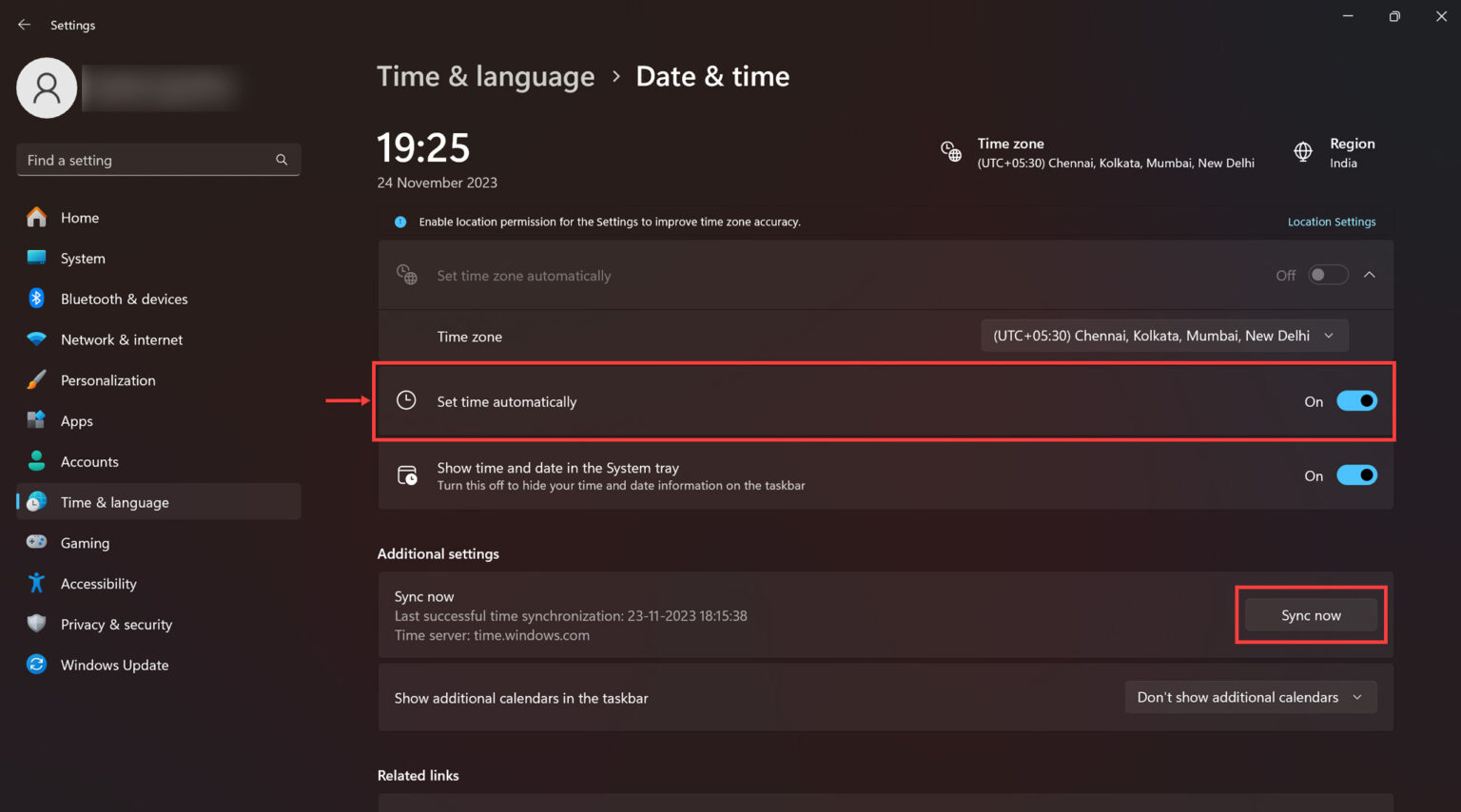 How to change time zone on Windows 11?